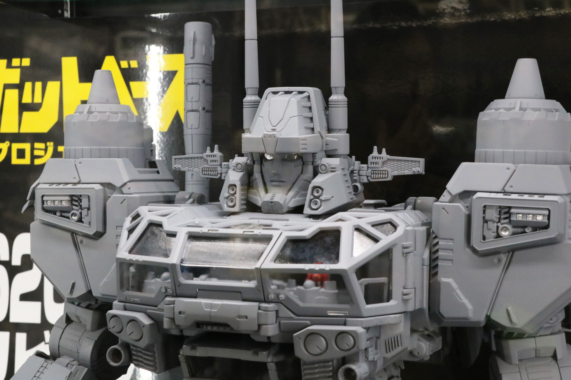 圧倒的巨大感と濃密ディテールから漂うただならない予感。「ダイアクロン」の「クラウドアクロス」試作展示レポート【静岡ホビーショー 2642