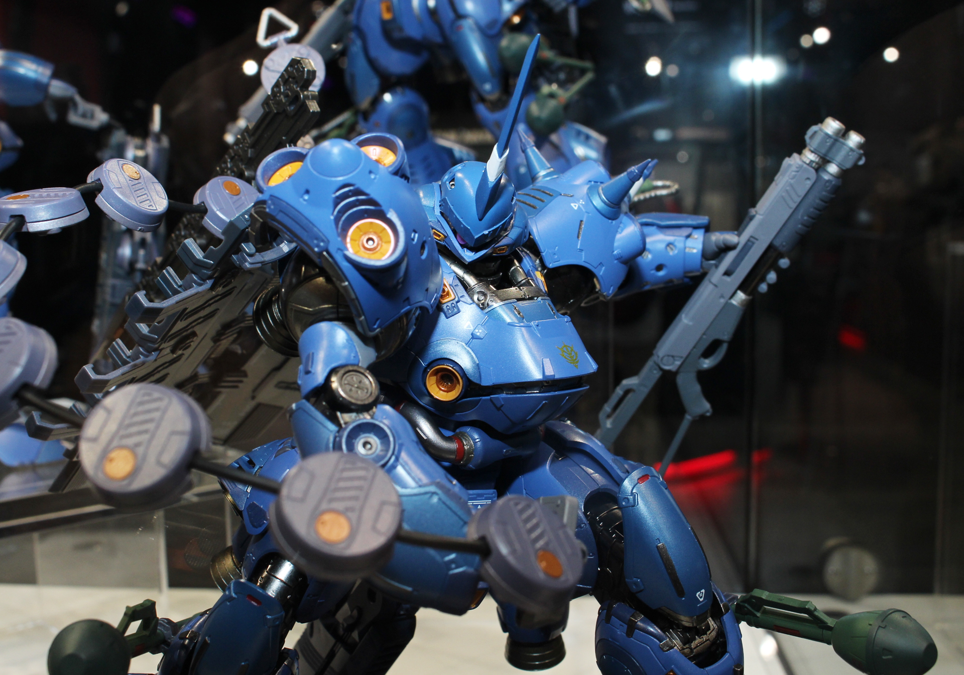 【特別企画】【魂ネイションズ撮り下ろし】「METAL BUILD ケンプファー」のTAMASHII NATIONS STORE TOKYOに展示中！ その迫力と緻密さに酔う - HOBBY Watch