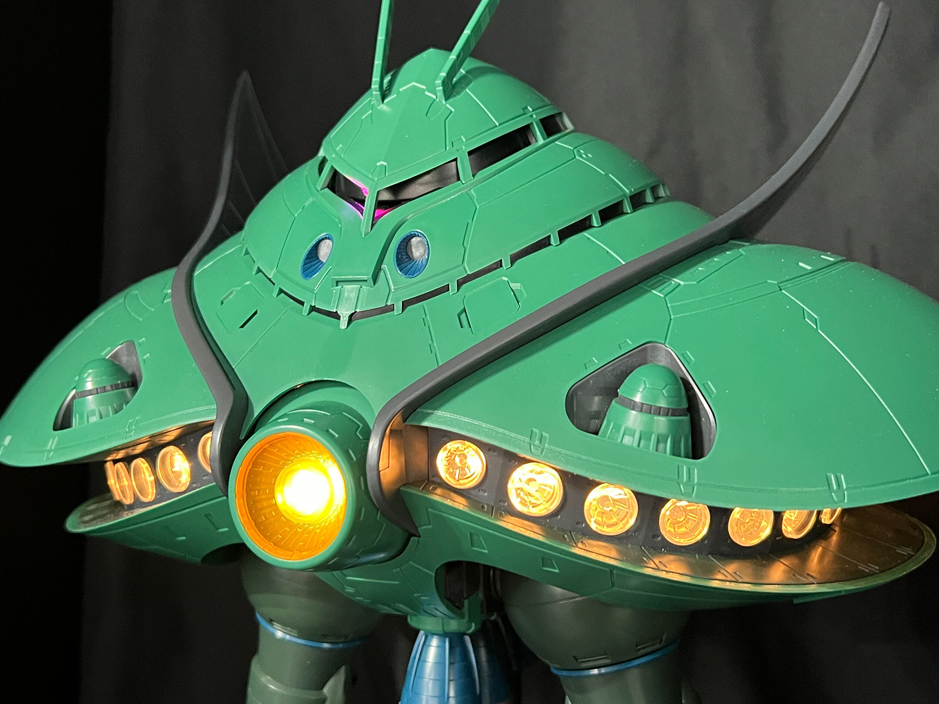 「ROBOT魂＜SIDE MS＞MA-08 ビグ・ザム ver.A.N.I.M.E.」の亡霊投影ギミックが公開！【#魂ネイション2024】 - HOBBY Watch