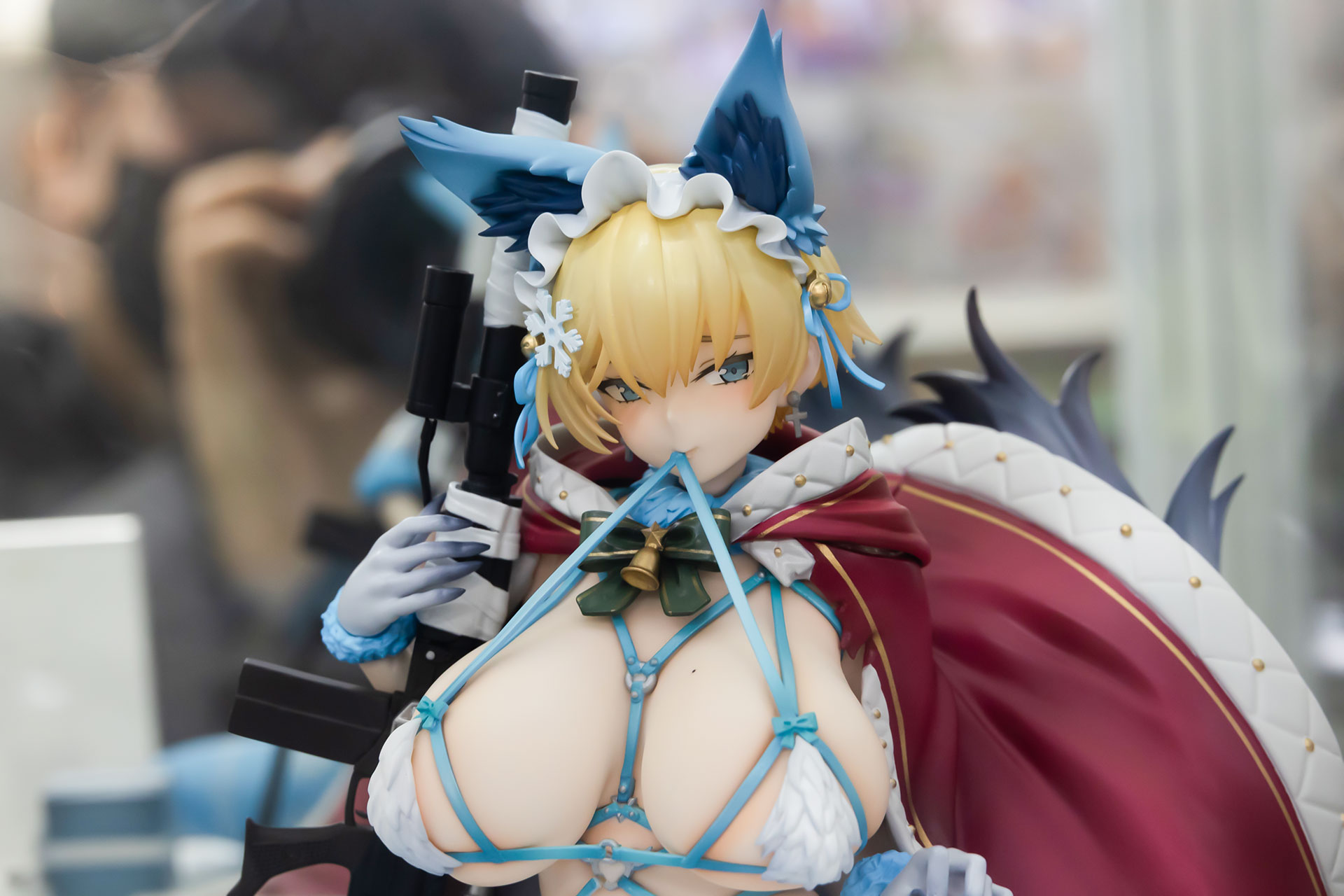 【特別企画】【あみあみ展示撮り下ろし】たわわなボディがはじけそう！「ドールズフロントライン VSK-94 聖夜の警官 重傷Ver.」 描き下ろしイラストを元にフィギュア化 - HOBBY Watch