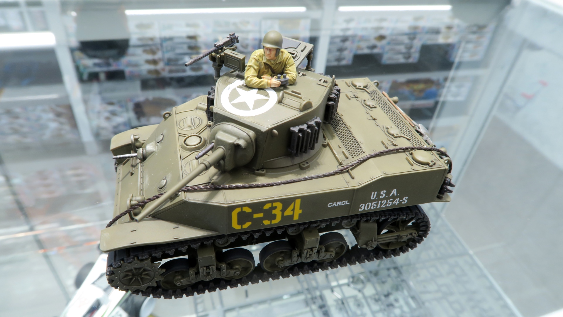 【特別企画】【タミヤ撮り下ろし】「1/48 アメリカ軽戦車 M5A1 スチュアート」、敵味方両方に称賛されたアメリカの軽戦車 - HOBBY Watch