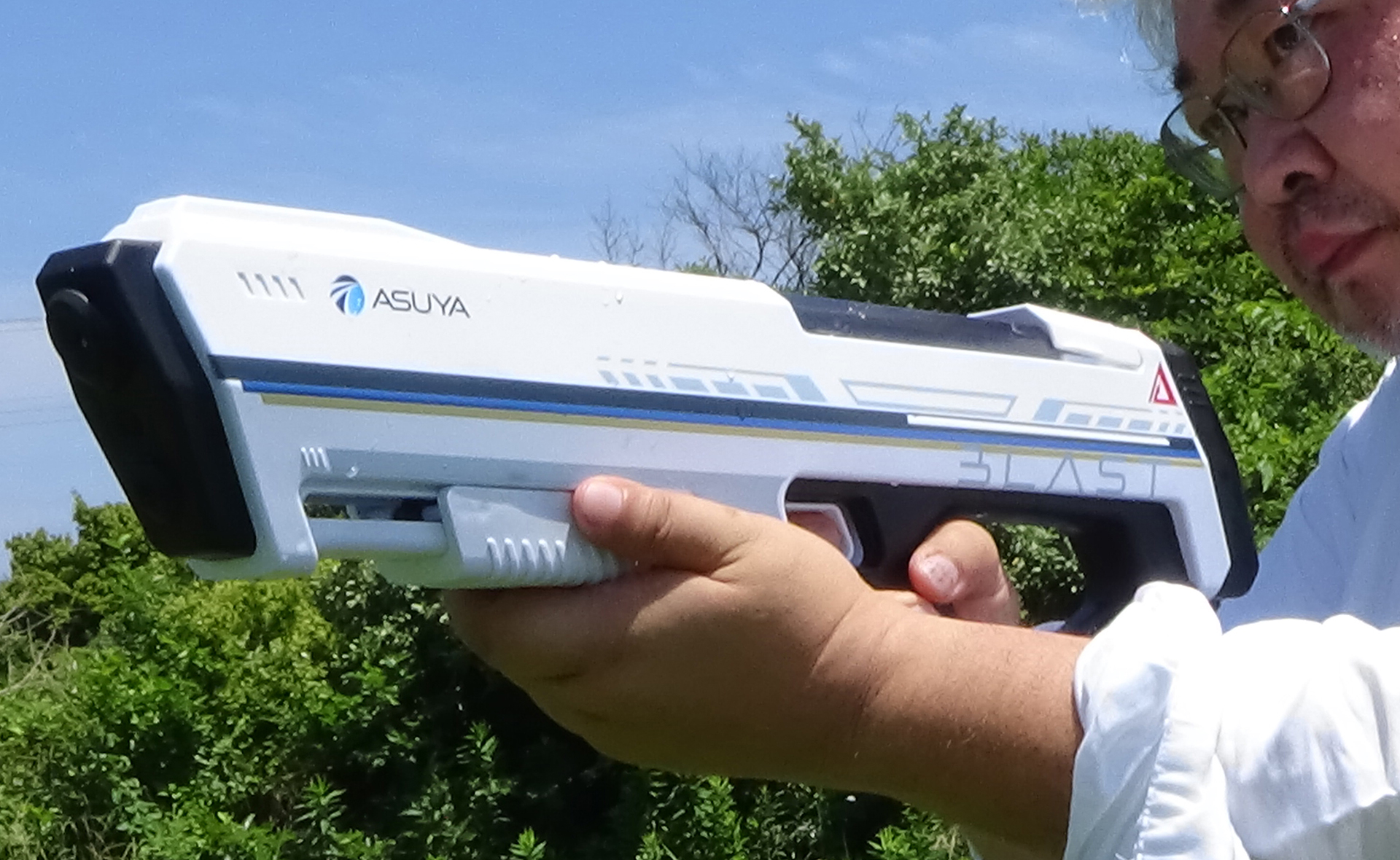 【レビュー】強力水流とSFデザインが魅力！ ASUYA最新ウォーターガンカタログ2025 「ASW-900 BLAST」、「ASW-700 ...